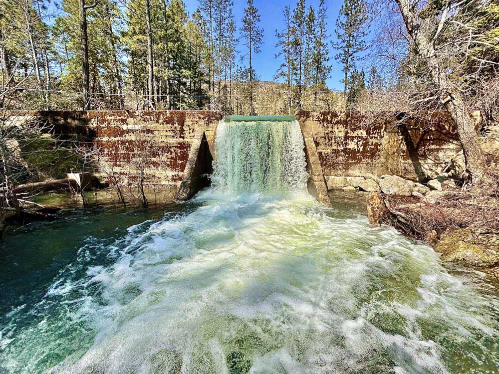 Fish-blocking dam removed from creek on ranch frequented by John Wayne ...