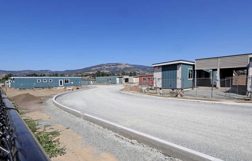 Community meeting set Wednesday on Royal Oaks fire-victim housing ...