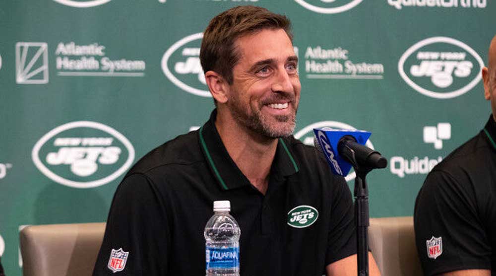 Aaron Rodgers Has an Amusing Response to Zach Wilson’s Viral Quote ...