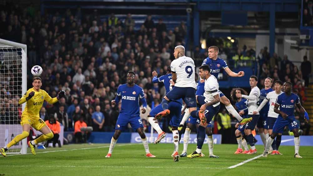 Tottenham Hotspur’s Champions League Hopes in Peril After Chelsea Loss ...