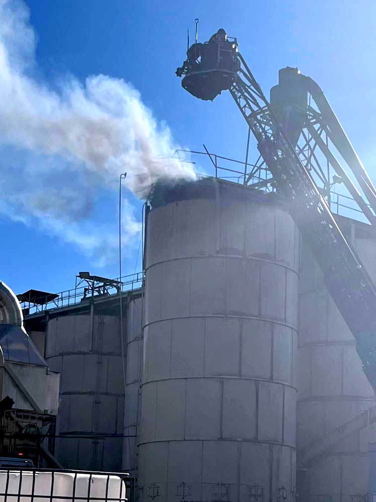 Roseburg Forest Products plant suffers ‘dust explosion’ in silo | Rogue ...