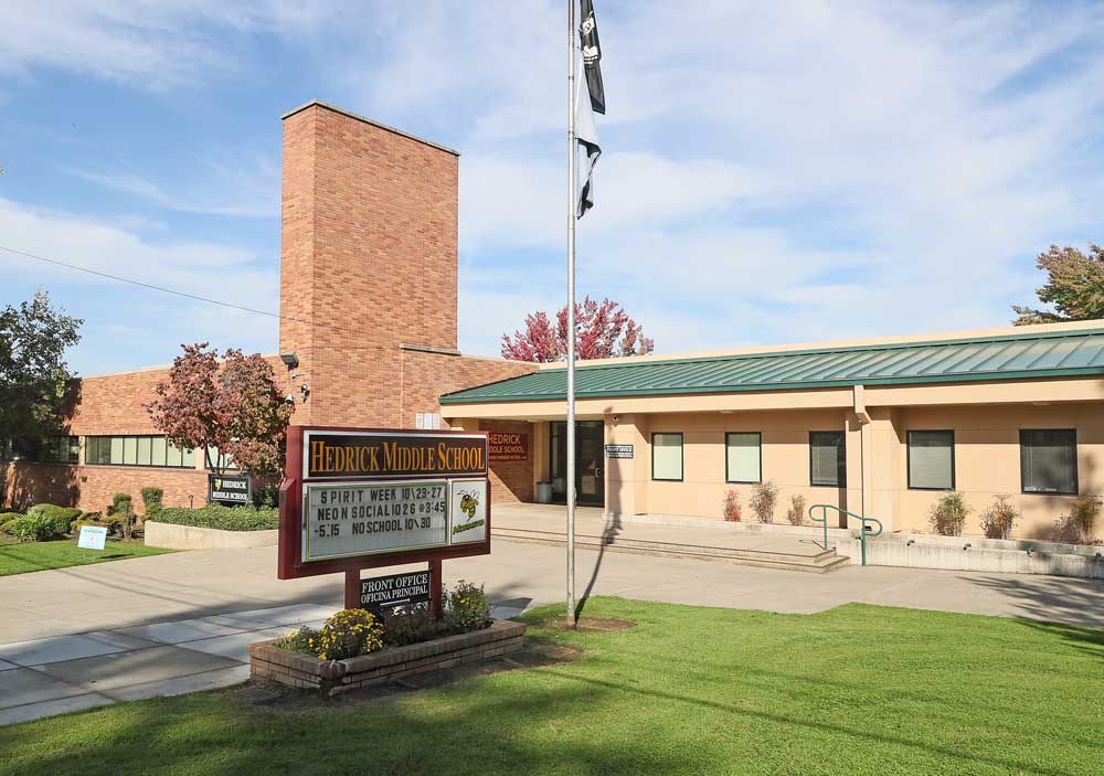 Hedrick Middle School counselor named ’24 Oregon School Counselor of ...