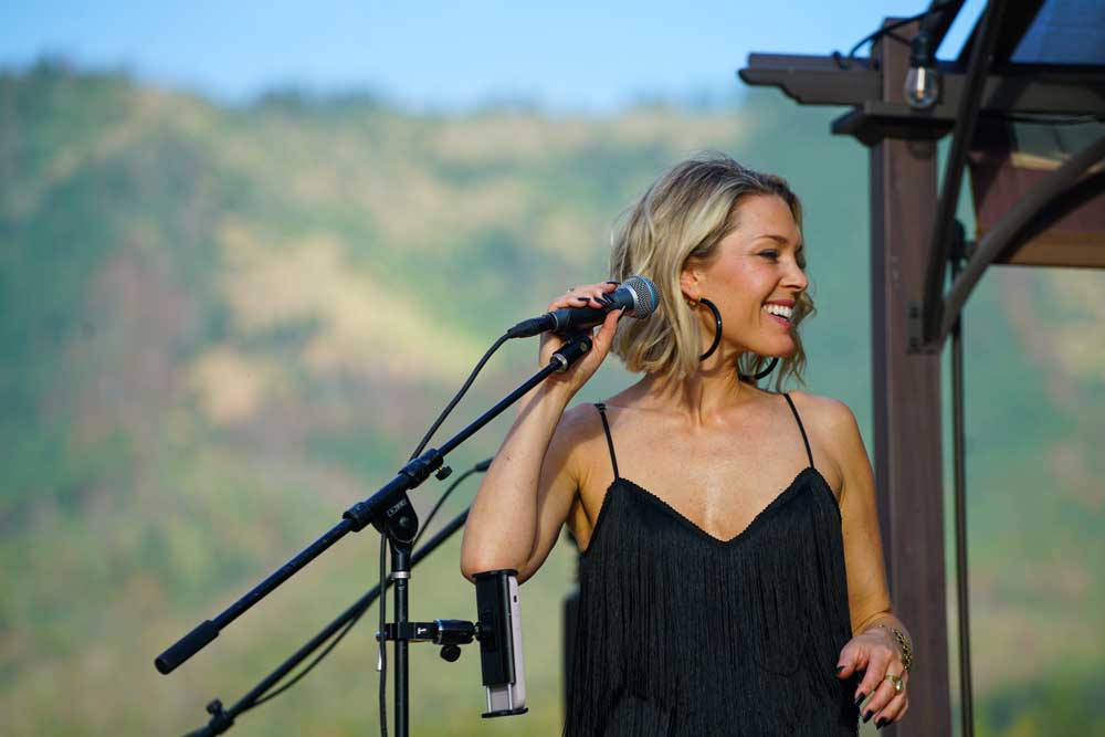 Soul Singer: Local vocalist and front woman Danielle Kelly does it all ...