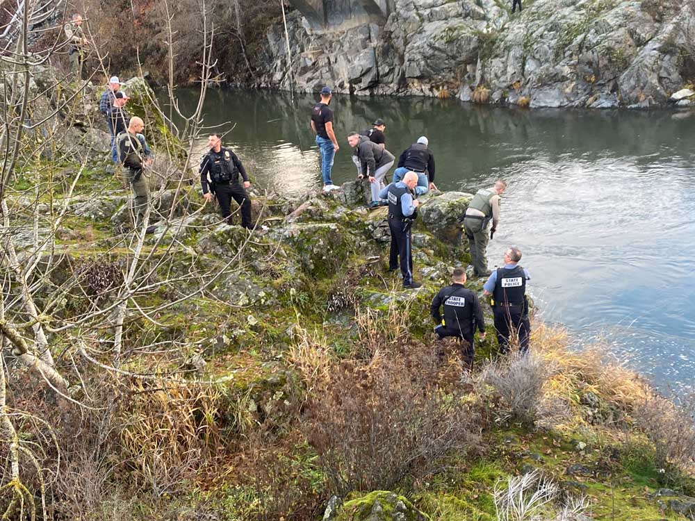 Suspect in east Medford shooting pulled from Rogue River, charged with ...