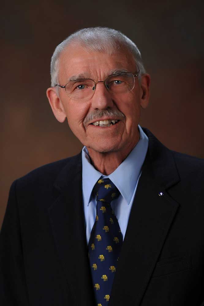 DeVon Wayne Linn | Rogue Valley Times