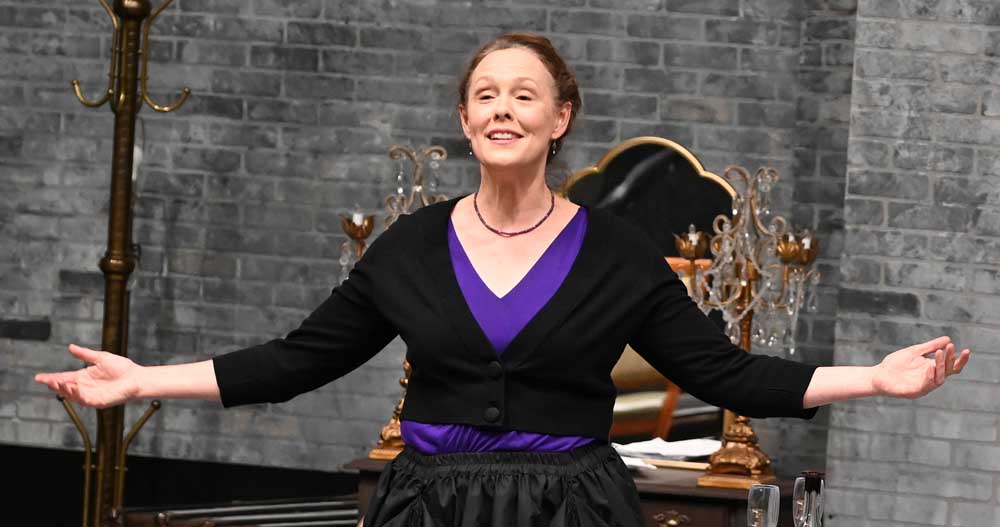 Rogue Spotlight: Renée Hewitt brings expressive range, power and ...