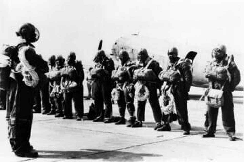 Paratrooper jump honors Pendleton’s historic all-Black battalion ...