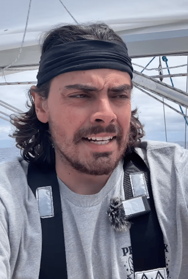 Oregon man follows ‘wild, impossible dream,’ quits job to sail around ...