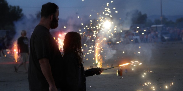 ‘War zone’: Central Point city officials plan to restrict fireworks use ...