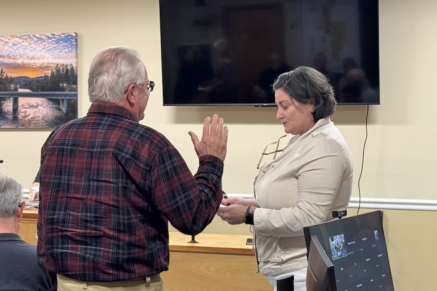 Shady Cove city administrator placed on leave; council vacancies filled ...