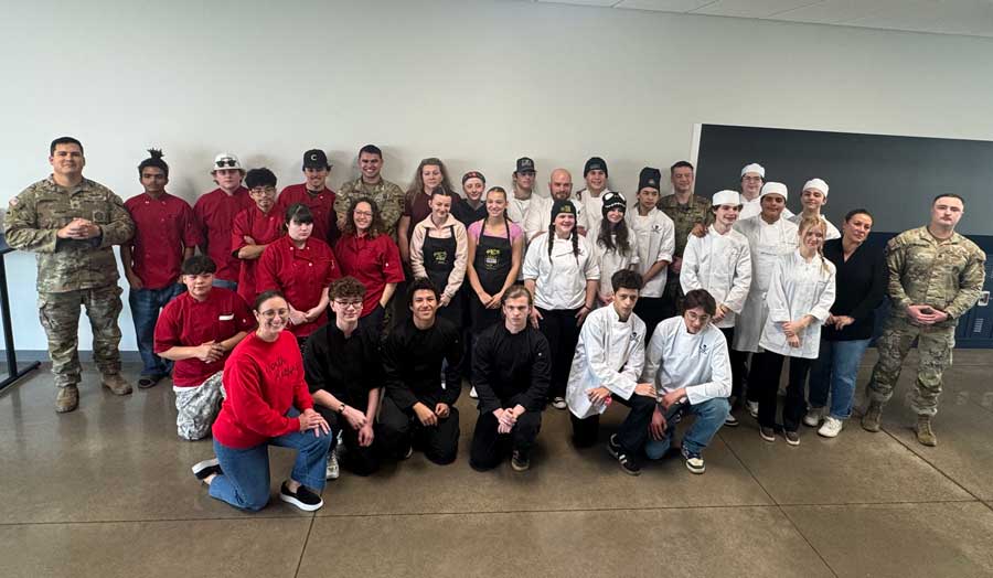 Ashland teams savor 1st, 2nd place finishes at inaugural Kitchen Klash | Rogue Valley Times