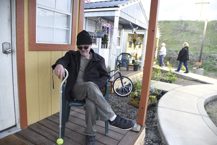 Joy Community seniors savor 1st holidays in their new tiny homes ...